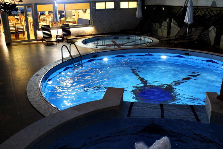 Side Bay Hotel | vtours